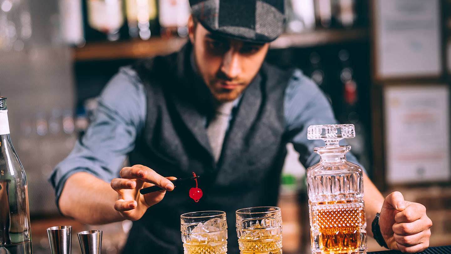 Drink Whisky like a Pro with a Scottish Expert! - Beyond Experience